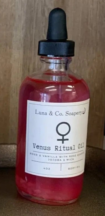 Venus Ritual Oil | Body Oils, Oils, Witchcraft Supplies | Green Witch ...